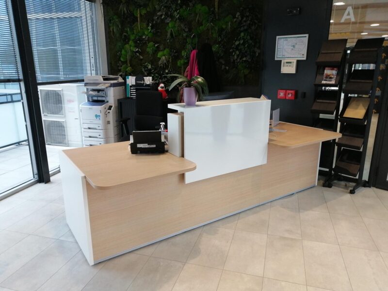 Une banque d’accueil pour votre entreprise - Concept Aménagement ...